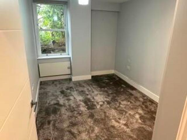 1 bedroom flat for rent in Chertsey Street, Guildford, Surrey, GU1