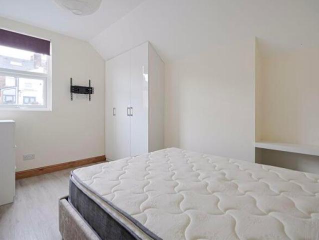1 bedroom flat for rent in Chesterfield Road, Meersbrook, S8