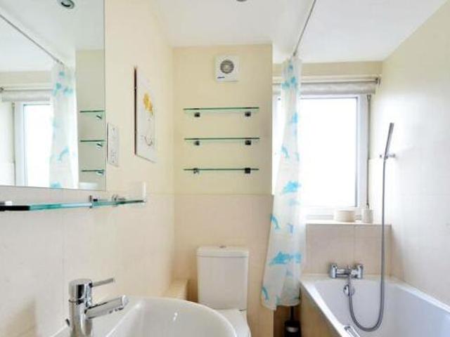 1 Bedroom Flat For Rent In Chiswick, London