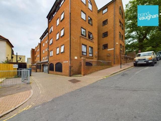 1 bedroom flat for rent in Church Street, Brighton, East Sussex, BN1
