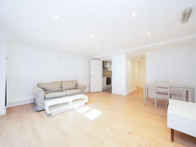 1 bedroom flat for rent in Church Street, St Johns Wood, NW8