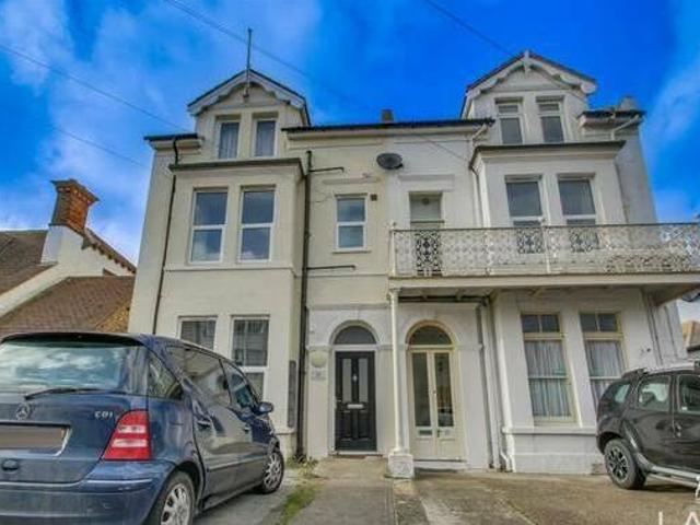 1 bedroom flat for rent in Church Road ClactonOnSea CO15