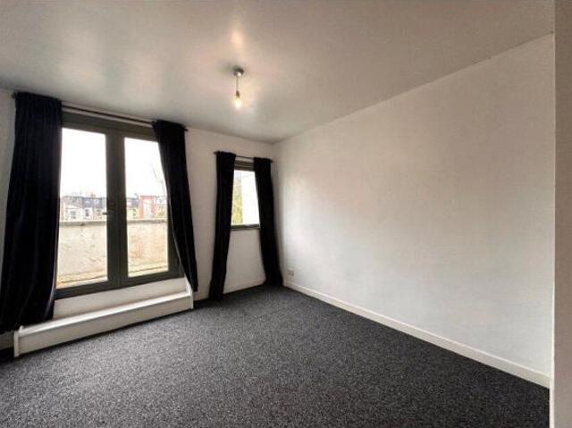 1 bedroom flat for rent in Church Road, Leyton, London, E10