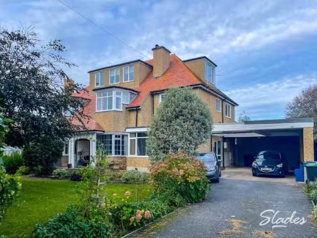 1 bedroom flat for rent in Church Road, Southbourne, Bournemou.
