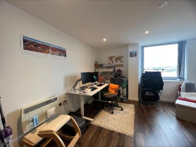 1 bedroom flat for rent in Churchill Way, Churchill Place Churchill Way, RG21