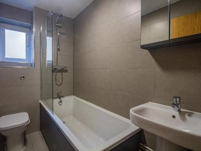 1 bedroom flat for rent in Churchill Way, City Centre, CF10
