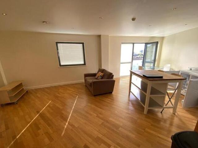 1 Bedroom Flat For Rent In City Centre, Liverpool