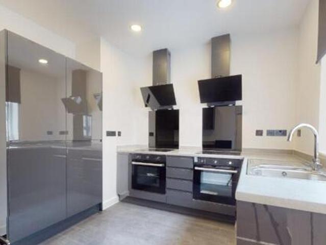 1 Bedroom Flat For Rent In City Centre, Nottingham