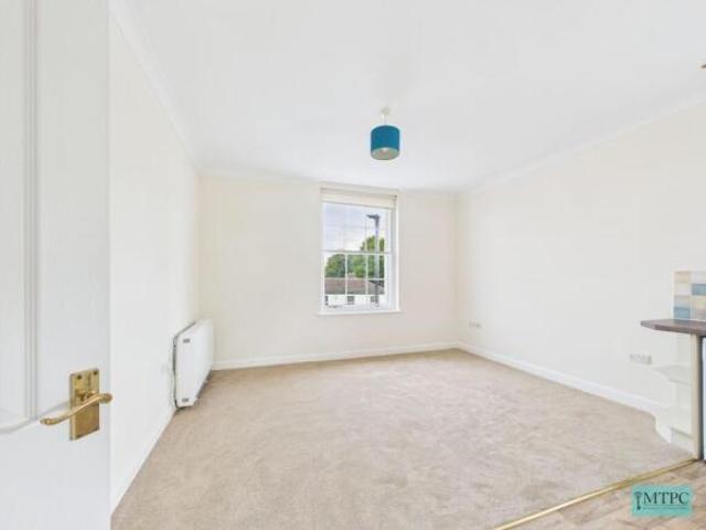 1 bedroom flat for rent in City House, Fawcett Street, York, YO10