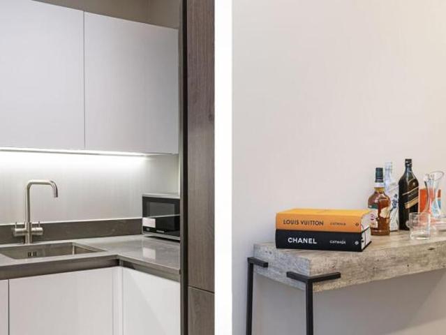 1 bedroom flat for rent in City Road, City, London, EC1V