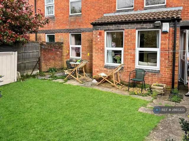 1 bedroom flat for rent in Comb Paddock, Bristol, BS9