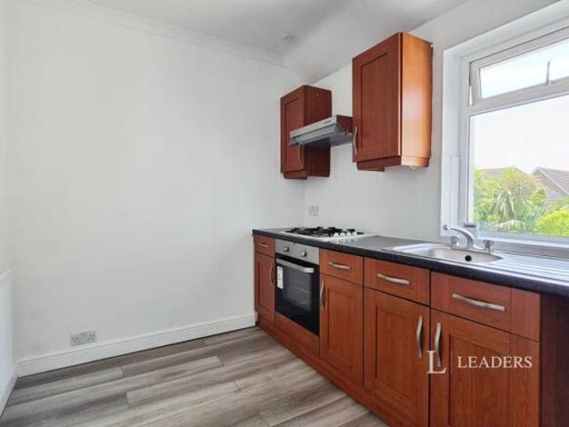 1 bedroom flat for rent in Commercial Road, Eastbourne, East Sussex, BN21