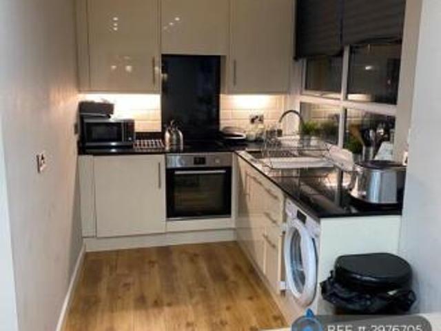 1 bedroom flat for rent in Commercial Road, Leeds, LS5