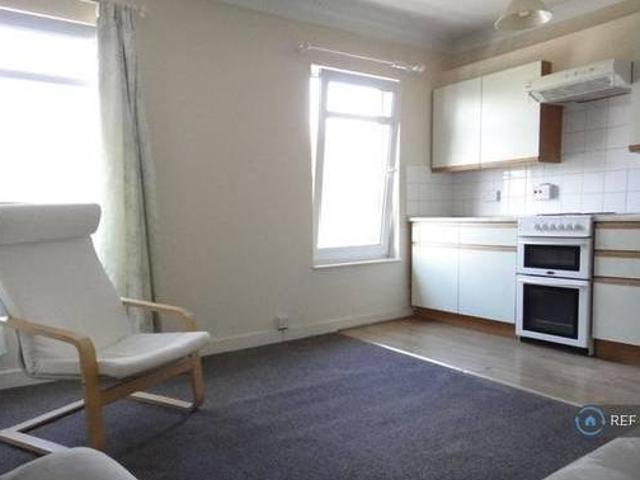 1 bedroom flat for rent in Commercial Road Weymouth DT4