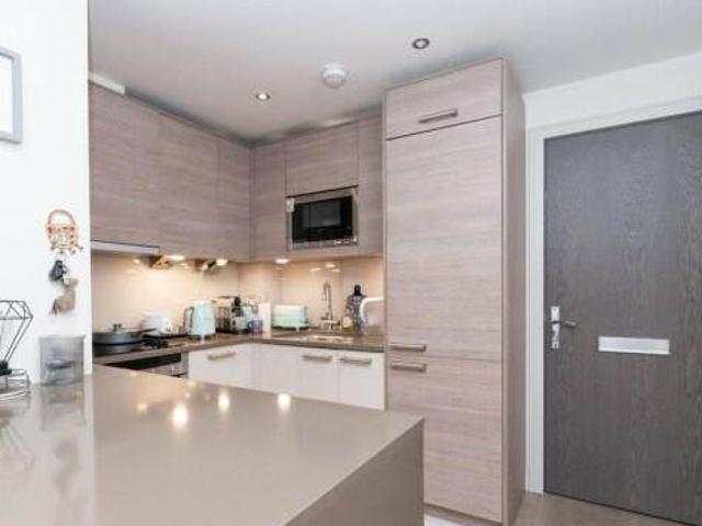 1 Bedroom Flat For Rent In Compass House, London