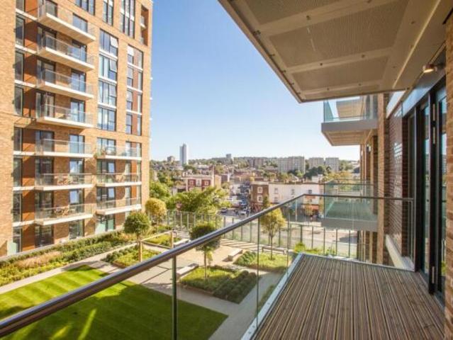 1 bedroom flat for rent in Compton House, Royal Arsenal Riverside, 7 Plumstead Road, Woolwich, SE18