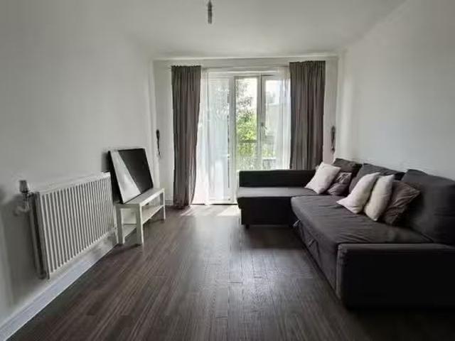 1 bedroom flat for rent in Connersville Way, Croydon, CR0
