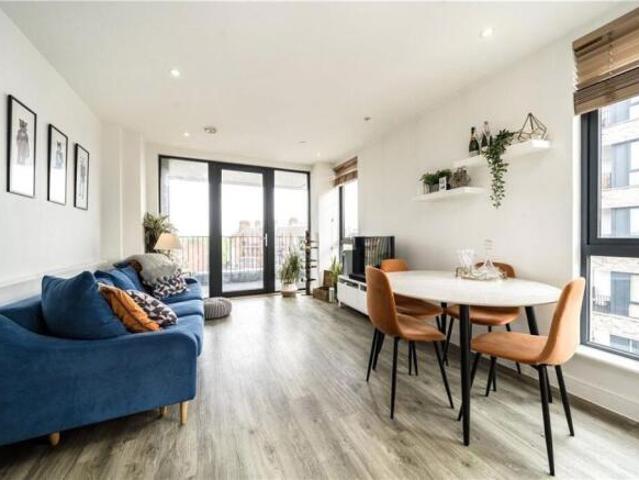 1 bedroom flat for rent in Coal Lane, London, SW9