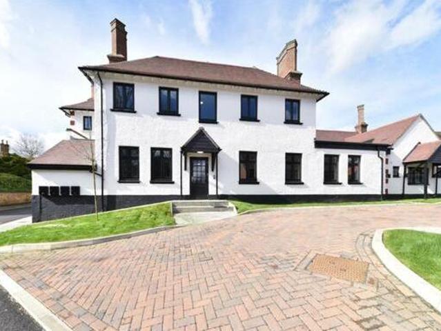 1 Bedroom Flat For Rent In Codicote