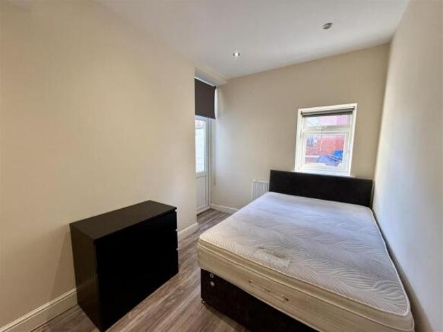 1 bedroom flat for rent in Colum Road, Cathays, CF10