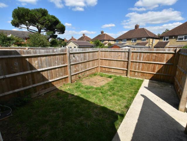 1 bedroom flat for rent in Coleridge Close, Oxford, OX4