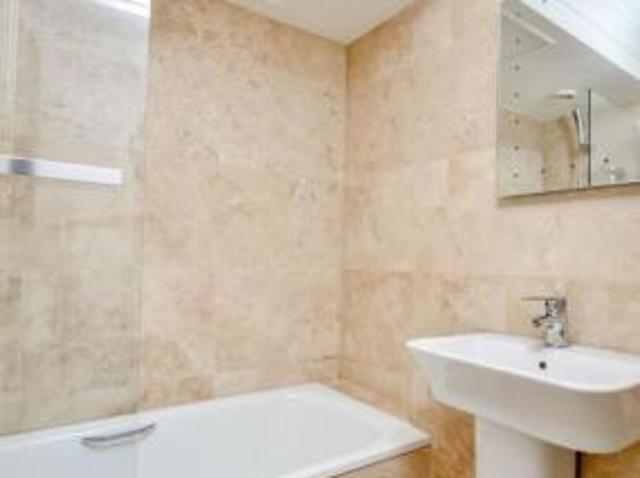 1 bedroom flat for rent in College Place, Chelsea, London, SW10
