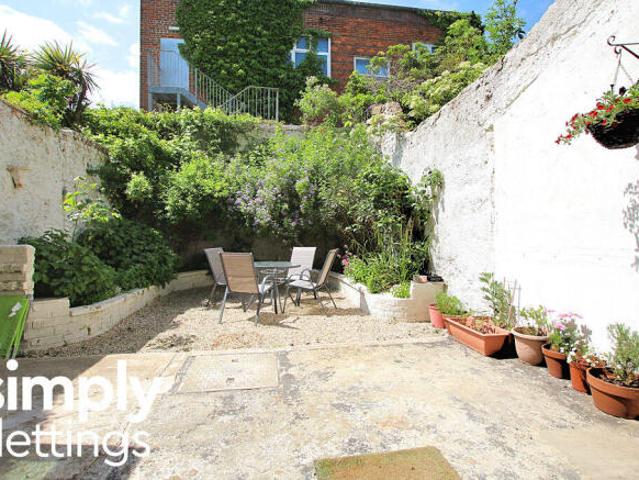 1 bedroom flat for rent in College Road, Brighton, BN2