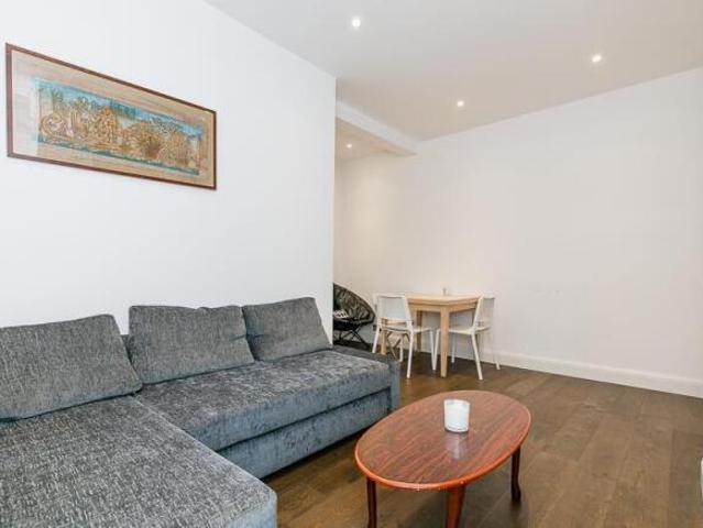 1 bedroom flat for rent in Collingham Gardens, SW5