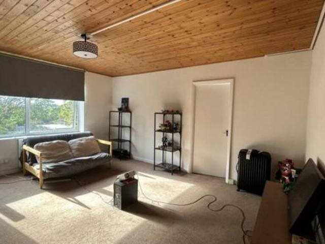 1 bedroom flat for rent in Colney Hatch Lane, Muswell Hill, N10