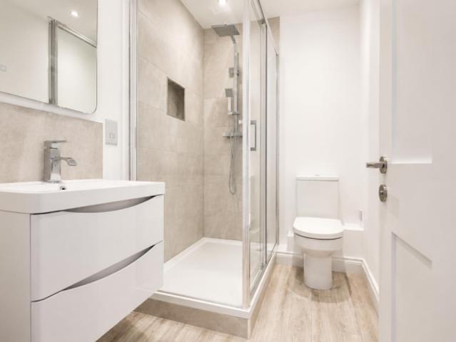 1 bedroom flat for rent in Colston Road, London, SW14