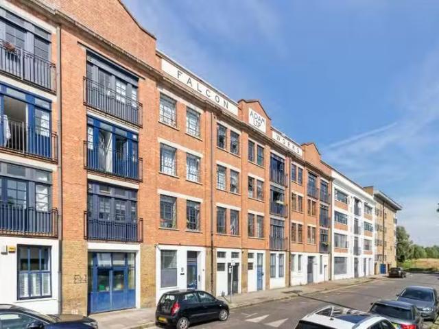 1 bedroom flat for rent in Copperfield Road, London, E3