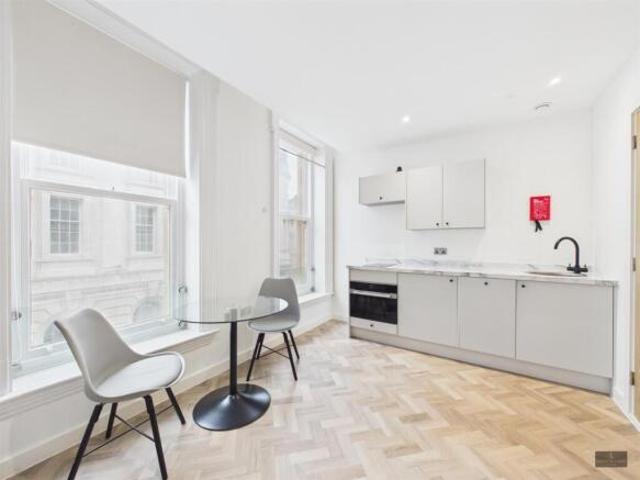1 bedroom flat for rent in Corn Street, Bristol, BS1