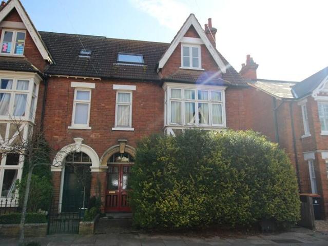 1 bedroom flat for rent in Cornwall Road, Bedford, MK40