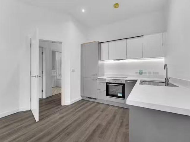 1 bedroom flat for rent in Cotton Gardens, Bolton, BL1