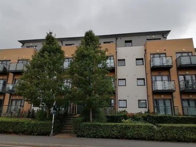 1 Bedroom Flat For Rent In Cottons Approach