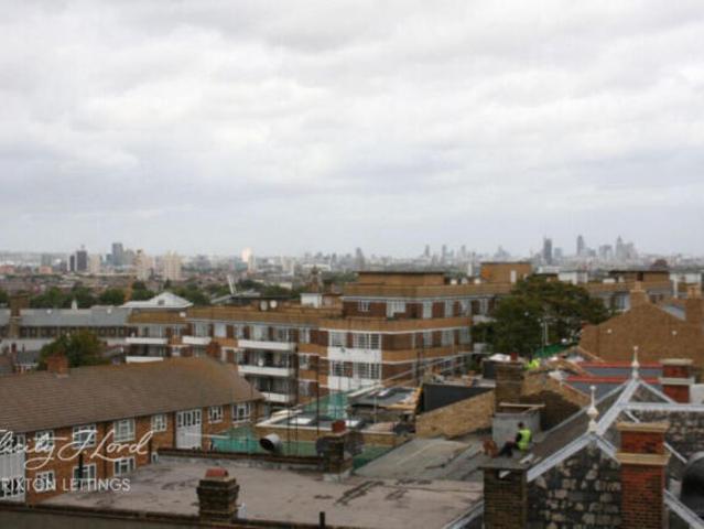 1 bedroom flat for rent in Courtenay House, Brixton, SW2