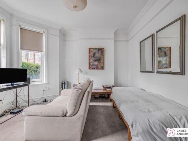1 bedroom flat for rent in Cowley Mansions, Mortlake, SW14