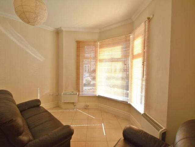 1 bedroom flat for rent in Claude Road, Roath, CF24