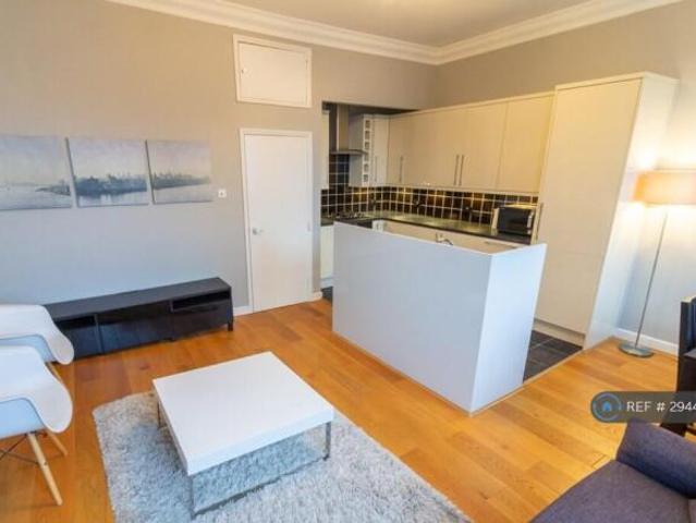 1 bedroom flat for rent in Claverton St, London, SW1V