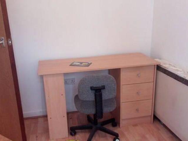 1 bedroom flat for rent in Clavering Street West Paisley Renfrewshire PA1