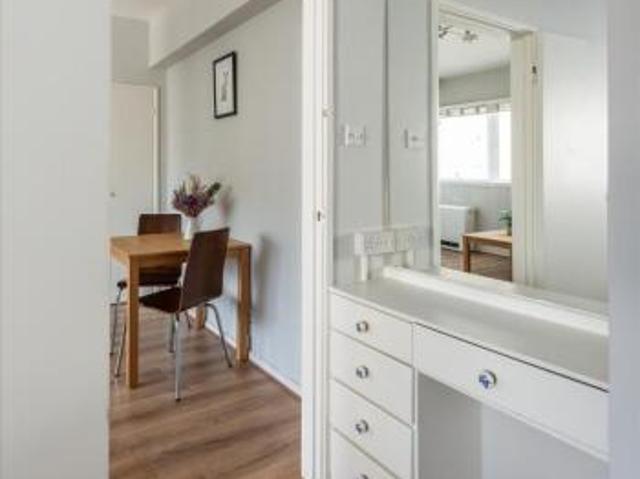 1 bedroom flat for rent in Clare Court, London, WC1H