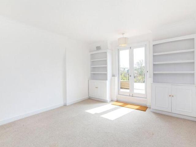 1 bedroom flat for rent in Claremont, Fontenoy Road, London, SW12