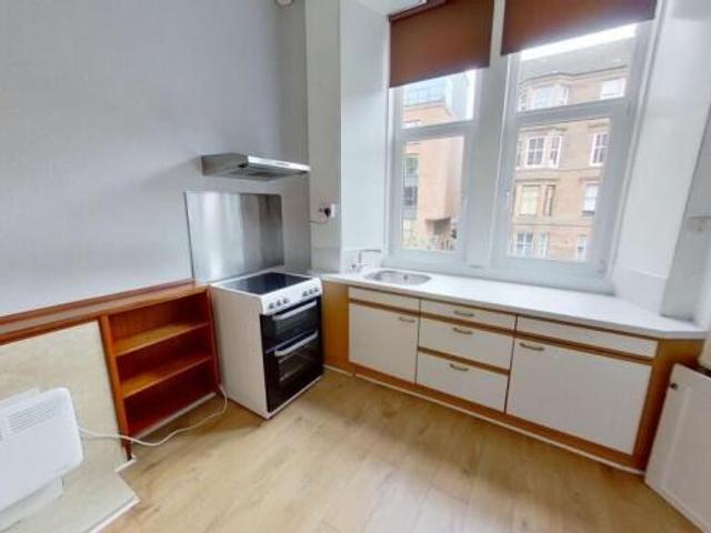 1 bedroom flat for rent in Clarence Drive, Glasgow, G12