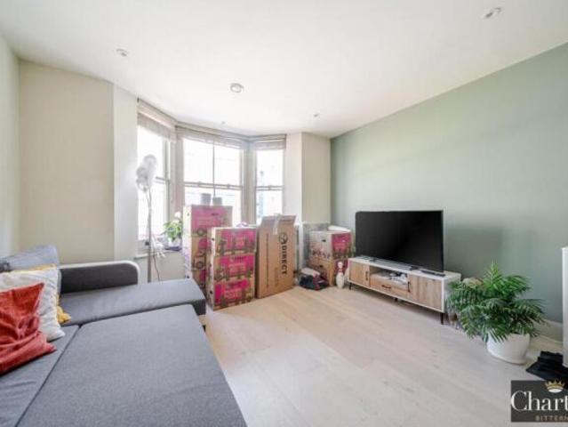 1 bedroom flat for rent in Clarence Square, Brighton, East Sussex, BN1