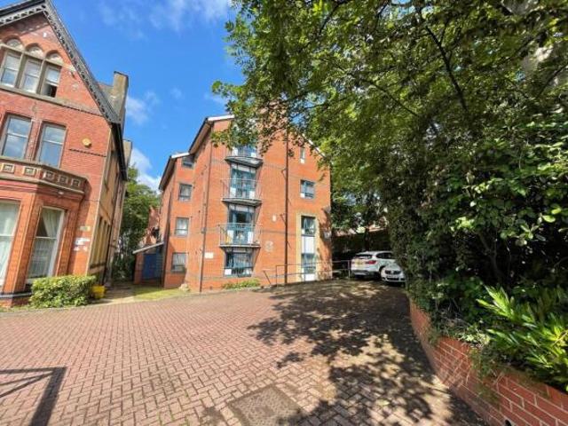 1 bedroom flat for rent in Clarendon Road, 69 Clarendon Road, LS2