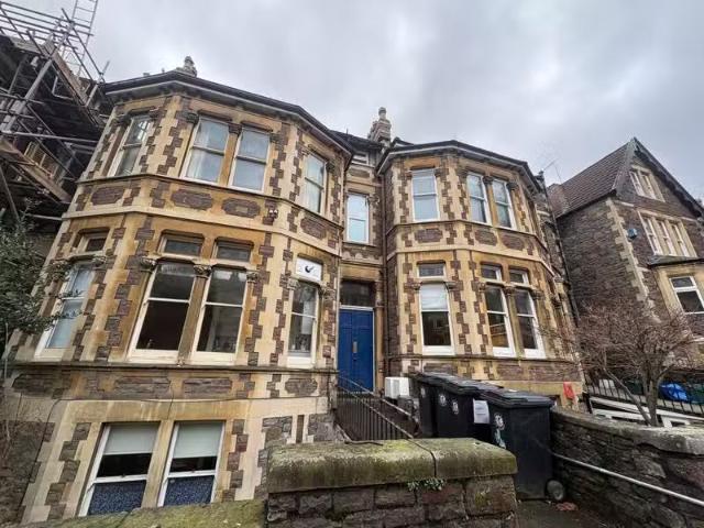 1 bedroom flat for rent in Clarendon Road. Clifton, BS6