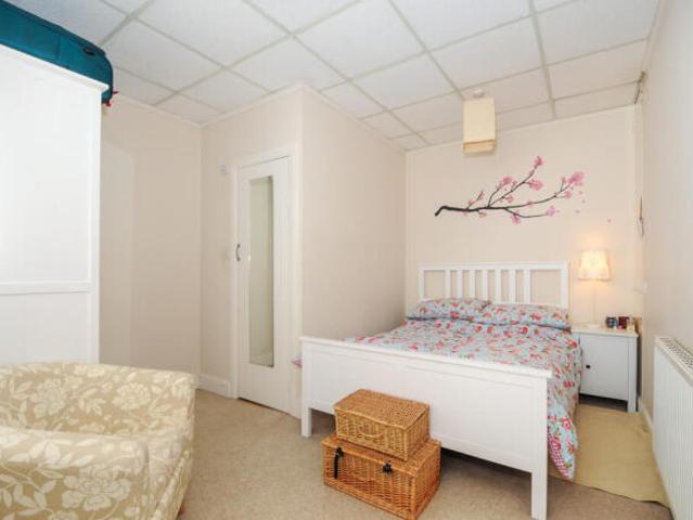 1 bedroom flat for rent in Clarendon Road, South Woodford, E18