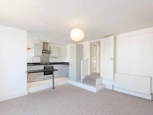 1 bedroom flat for rent in Clarendon Villas Hove East Sussex BN3