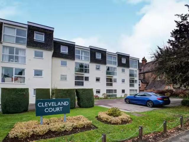 1 bedroom flat for rent in Cleveland Court, Kenilworth Road, L.