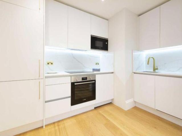 1 bedroom flat for rent in Cleveland Square, Notting Hill, W2